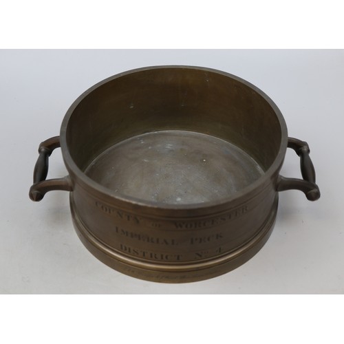 Rare 19th C bronze Imperial peck measure. COUNTY OF WORCESTER offical ...