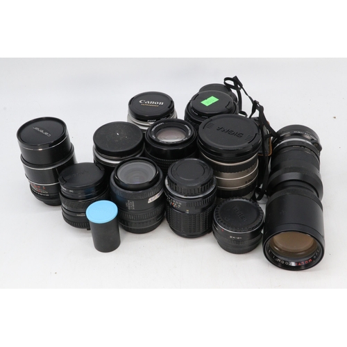 Quantity of assorted camera lens