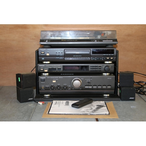 Techics stacking system including SLBD20 record player, compact disc ...
