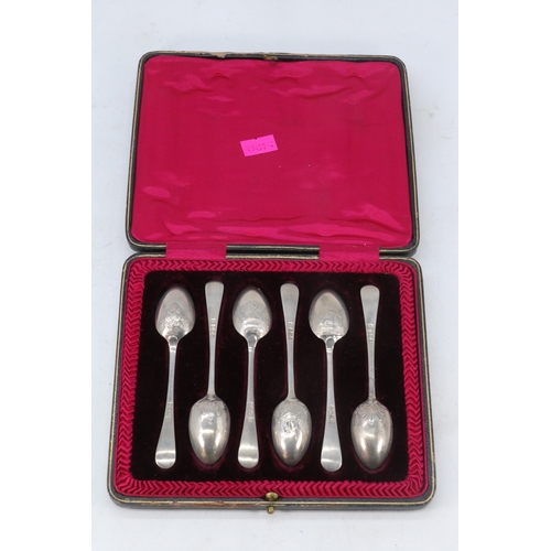 A cased set of six silver teaspoons reverse of bowls individually ...