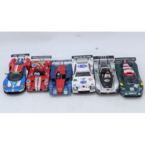 A selection of vintage toys to include Britains telescopic handler ...