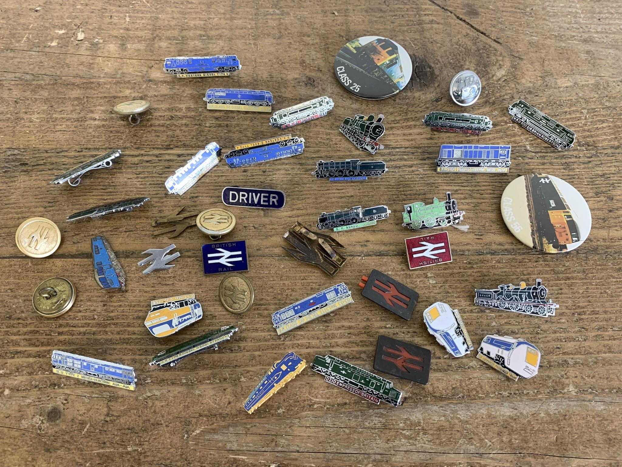 Various vintage British Rail badges, buttons etc