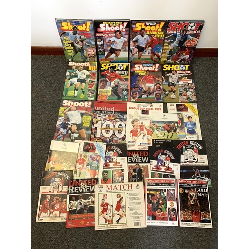 A selection of 1980's/90's Shoot annuals plus various football books ...