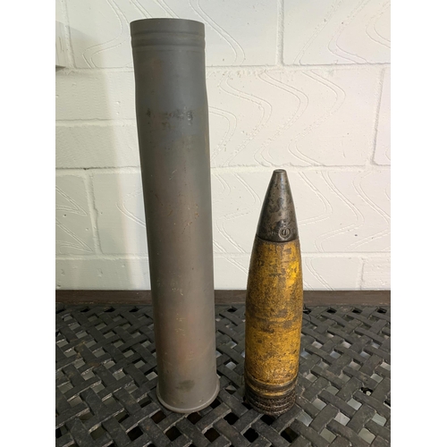 A rare WW2 88mm PAK43 German anti aircraft round shell dated 1943, fuse ...