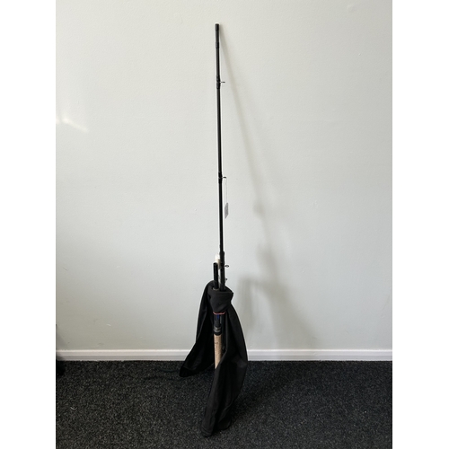 A Ron Thompson XDS feeder rod, four piece with tips etc