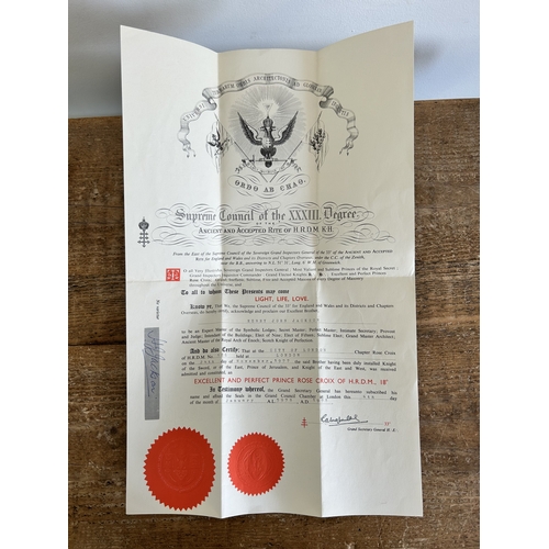 Vintage cased Masonic regalia and apron marked 'Assistant', made by A R ...