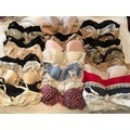 Quantity of ladies, pre-owned 40" bras. Various cup sizes