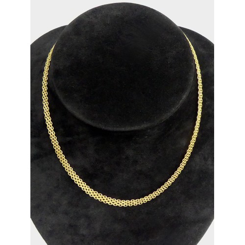 9ct gold collarette necklace, 13 grams. 40 cm x 6.3 mm. UK Postage £12.