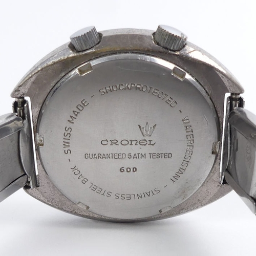 A stainless steel Cronel Jet King 17 jewel manual wind divers watch, 41 ...