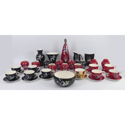 Thirty-eight pieces of Crown Devon Fieldings 'Pegasus' pattern ...
