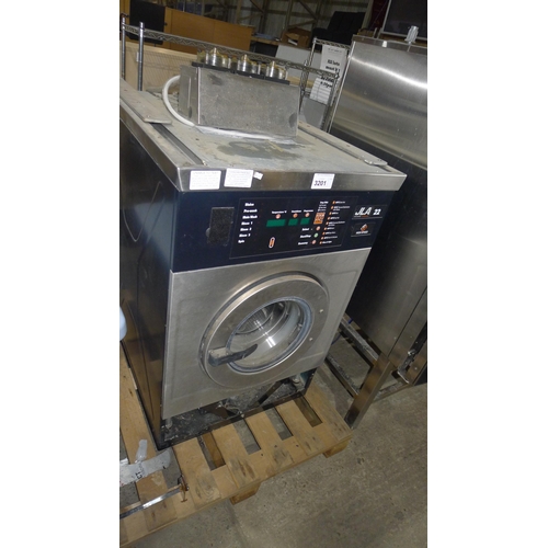 An integrated large commercial stainless steel washing machine by JLA ...