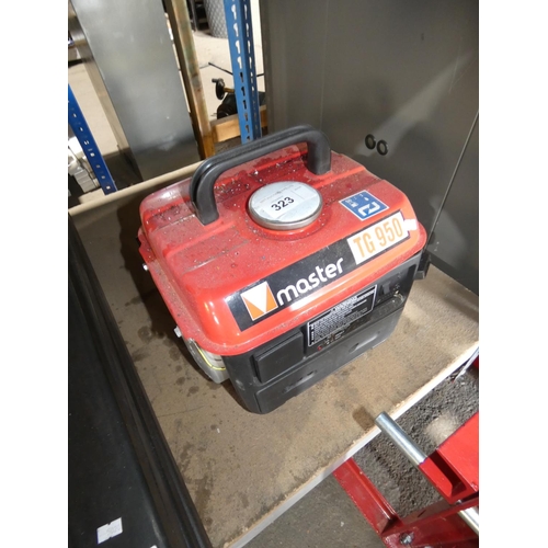 1 small petrol engine generator by Master type TG950