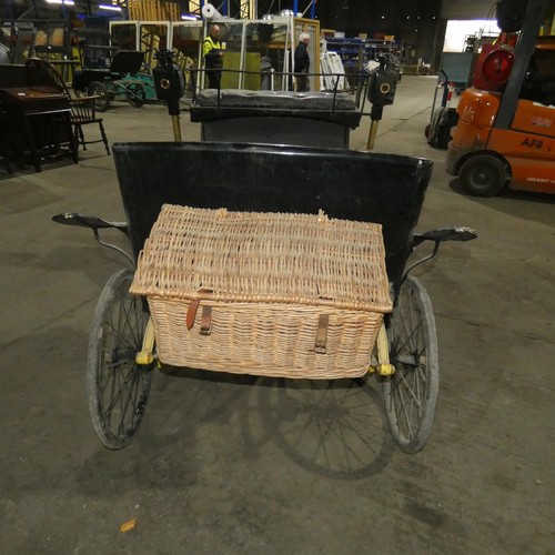 A vintage pony carriage/trap with 4 wheels, complete with mounted coach ...