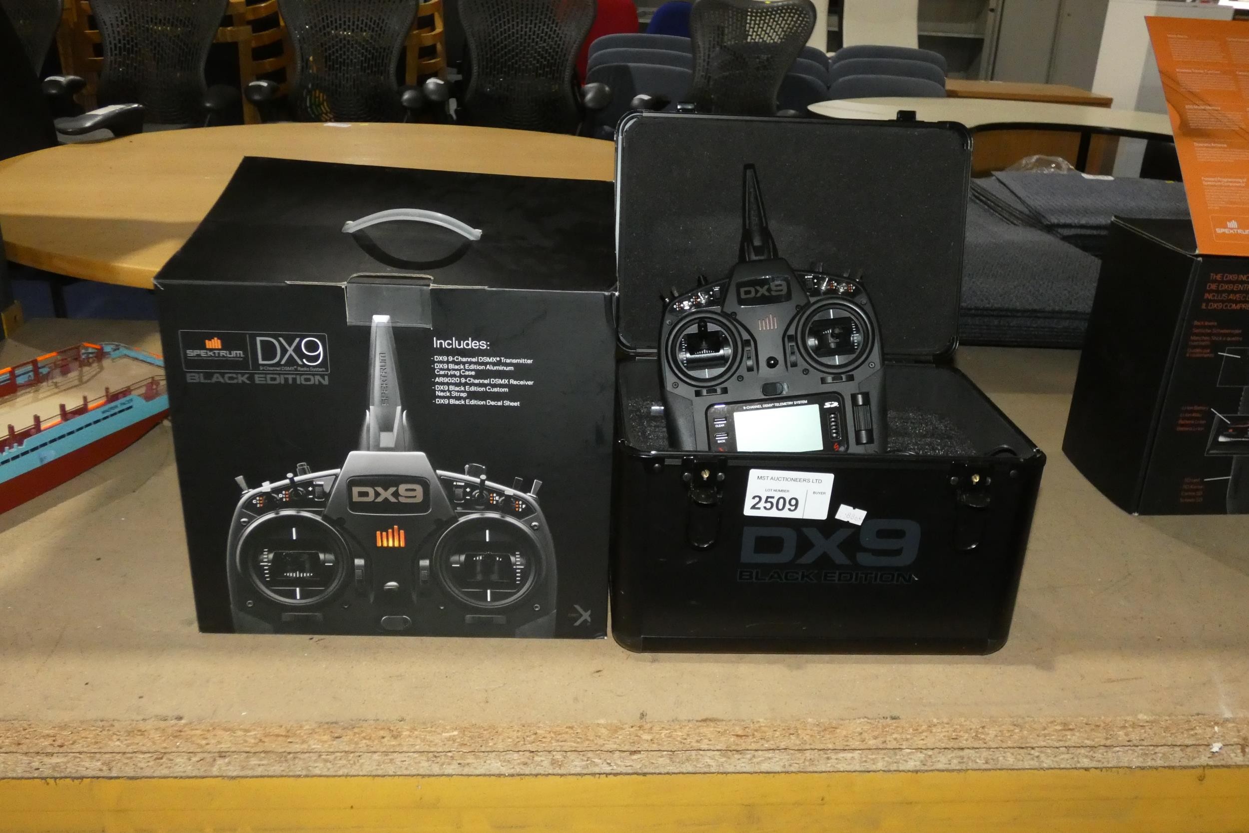 A Spektrum DX9 black edition 9 channel controller with case, box, no ...