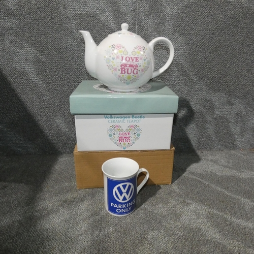 1 x VW Beetle Love Bug ceramic teapot and 6 x VW mugs