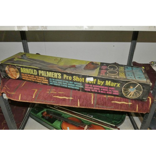 A vintage Arnold Palmer pro shot golf game in original box