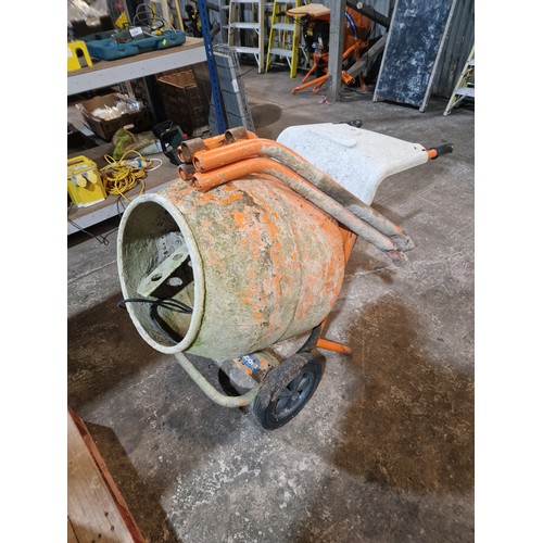 1 x Belle Minimix 150 electric cement mixer 240v with stand (tested ...