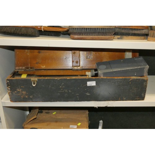 A WW2-era British RAF / Air Ministry Williamson G45 aircraft gun camera ...