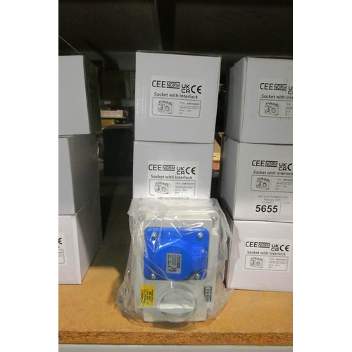 3 x Cee Norm sockets with interlock type CNSL162303P