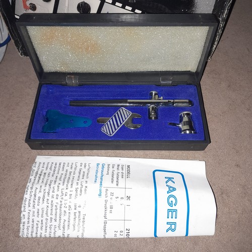 1 x Atlantis PT310 mini air compressor 240v (Working when tested) and ...