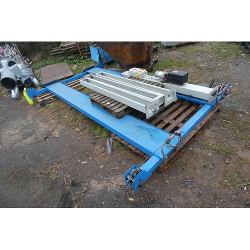4 poster 3 tonne vehicle ramp by RAV, 3ph, manufactured in 2004, Model ...