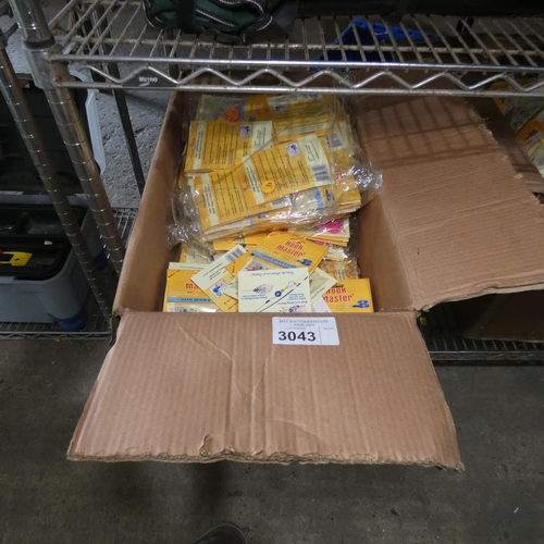 1 box containing a large quantity of Hook Master fishing hook tying ...