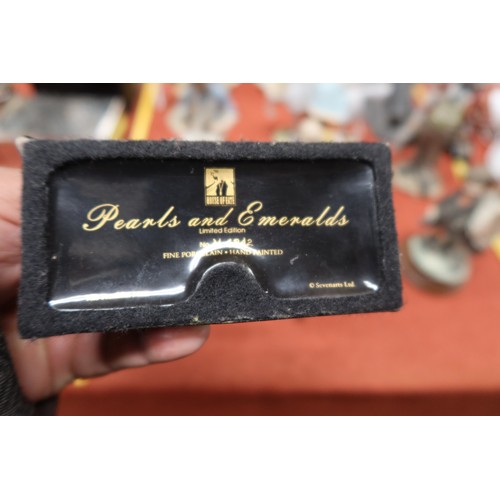 A collection of miscellaneous Capo-di-Monte style figures and other ...