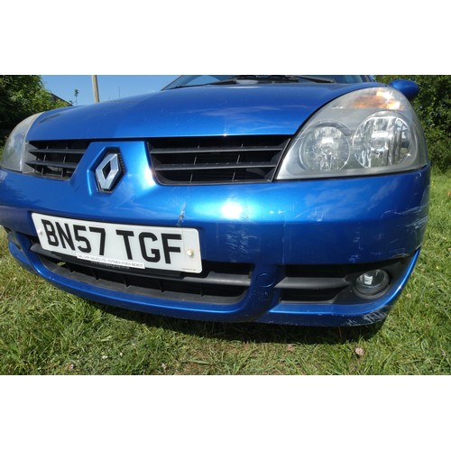 Renault Clio Campus Sport 16V Registration number: BN57 TGF, V5 ...