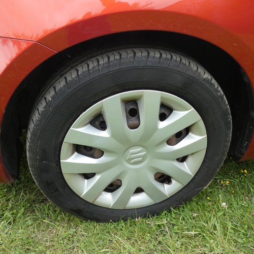Suzuki Swift SZ2 Registration number: WJ62 HYM, V5: Present, Odometer ...