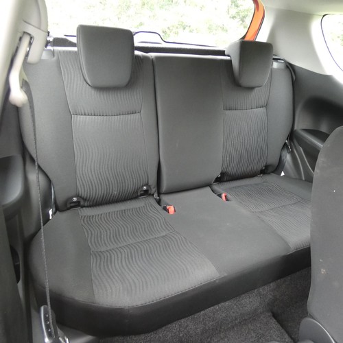 Suzuki Swift SZ2 Registration number: WJ62 HYM, V5: Present, Odometer ...