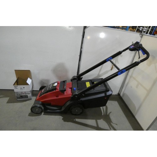 1 x unused Toro 43 lawn mower with a 43cm cutting width, powered by ...