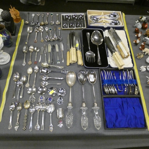 A quantity of miscellaneous silver plated cutlery and vintage boxed ...