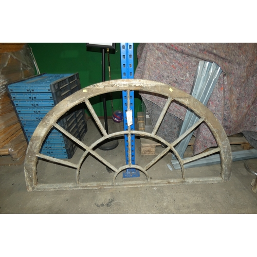 1 x Georgian cast iron semi circular fan light window approx 158cm wide ...