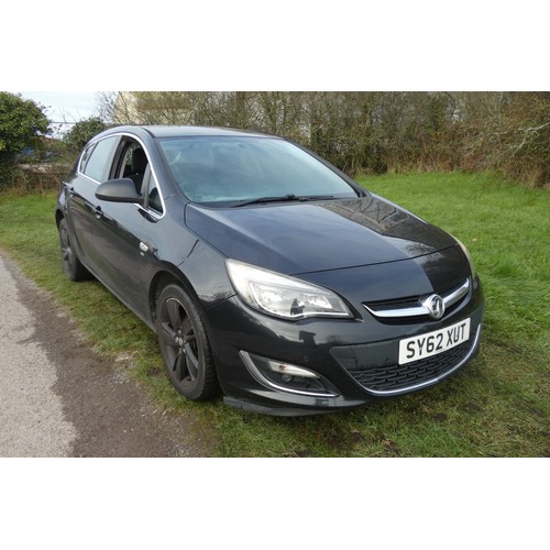 Vauxhall Astra SRI Auto, Registration number: SY62 XUT, V5: Present ...