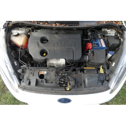 Ford Fiesta Van, Registration number: YP65 YWT, V5: Not present ...