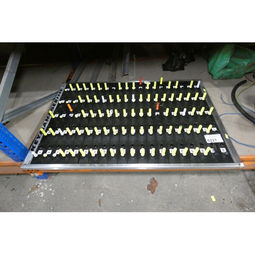 1 x Key Manager board