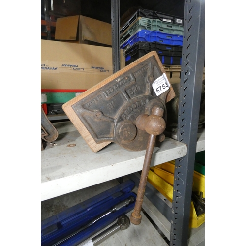 1 x Record No 52 1/2 wood workers vice