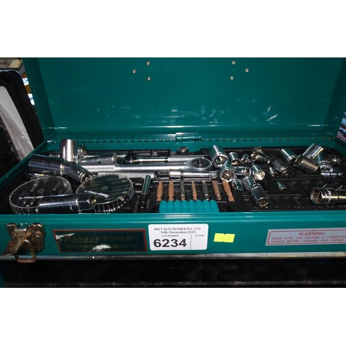1 x Kamasa tool chest containing a quantity of various hand tools