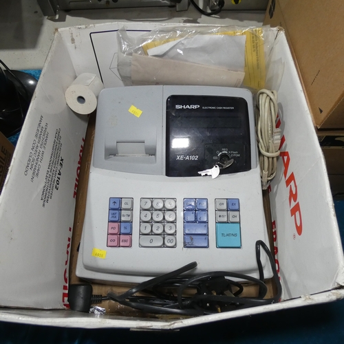 A cash register by Sharp type XE-A102, With box, manual and keys