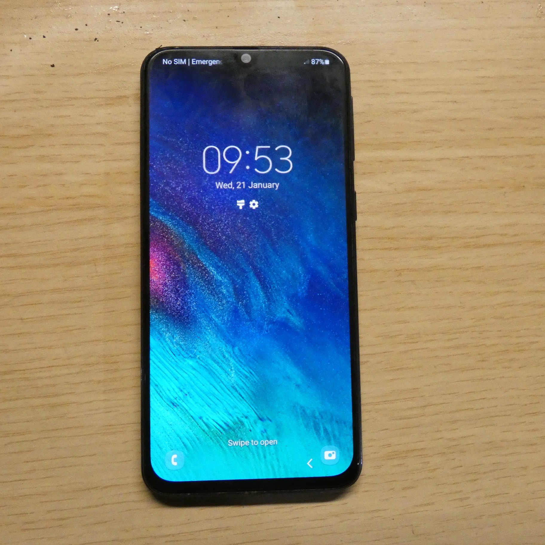 A Samsung galaxy A40 with 4gb ram, 64gb storage running Android 11 type ...