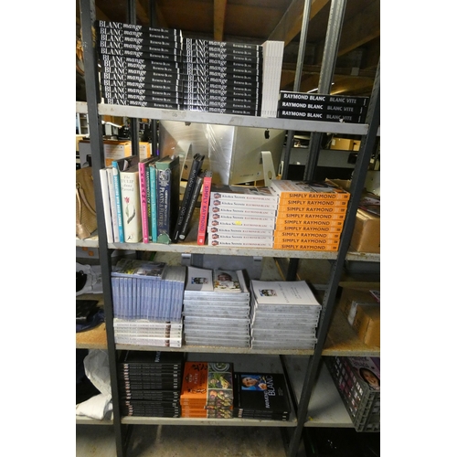 A large quantity of books by Raymond Blanc, Blanc vite, mange, simply ...