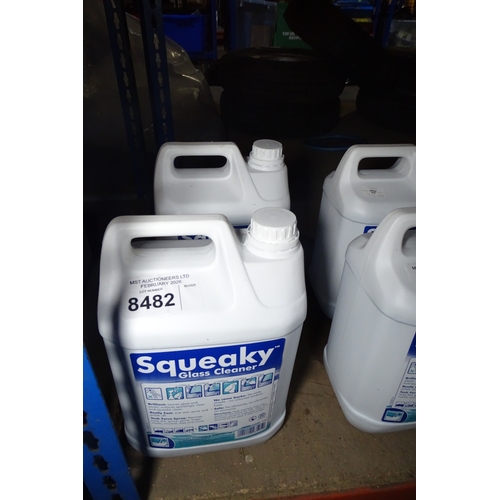 2 x 5l Containers of Squeaky clean glass cleaner by Concept