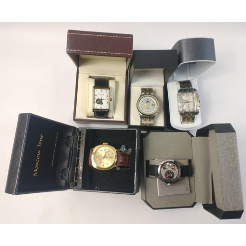 Boxed men's watches to include an EARNSHAW (WB127671 00185832), a SOLAR ...