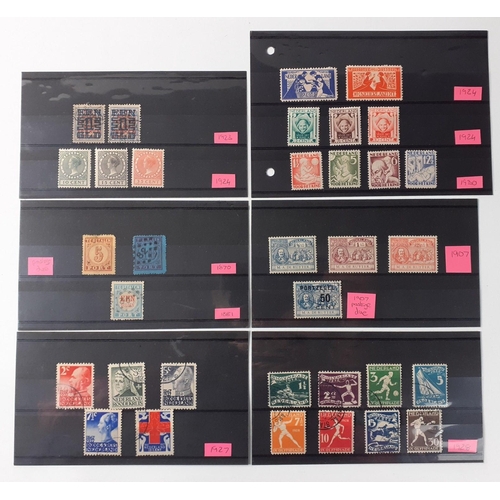 DUTCH stamps 34 in total - mint and used - to include 1907 - 1930 ...