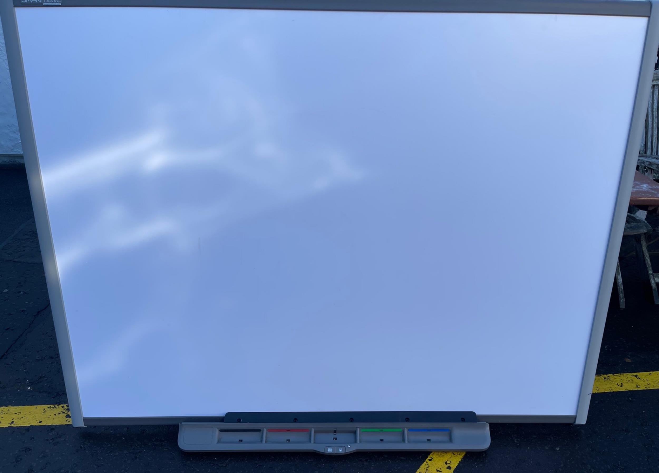 Peebles High School Fund Raising - SMARTBOARD 680 Classroom Displays ...