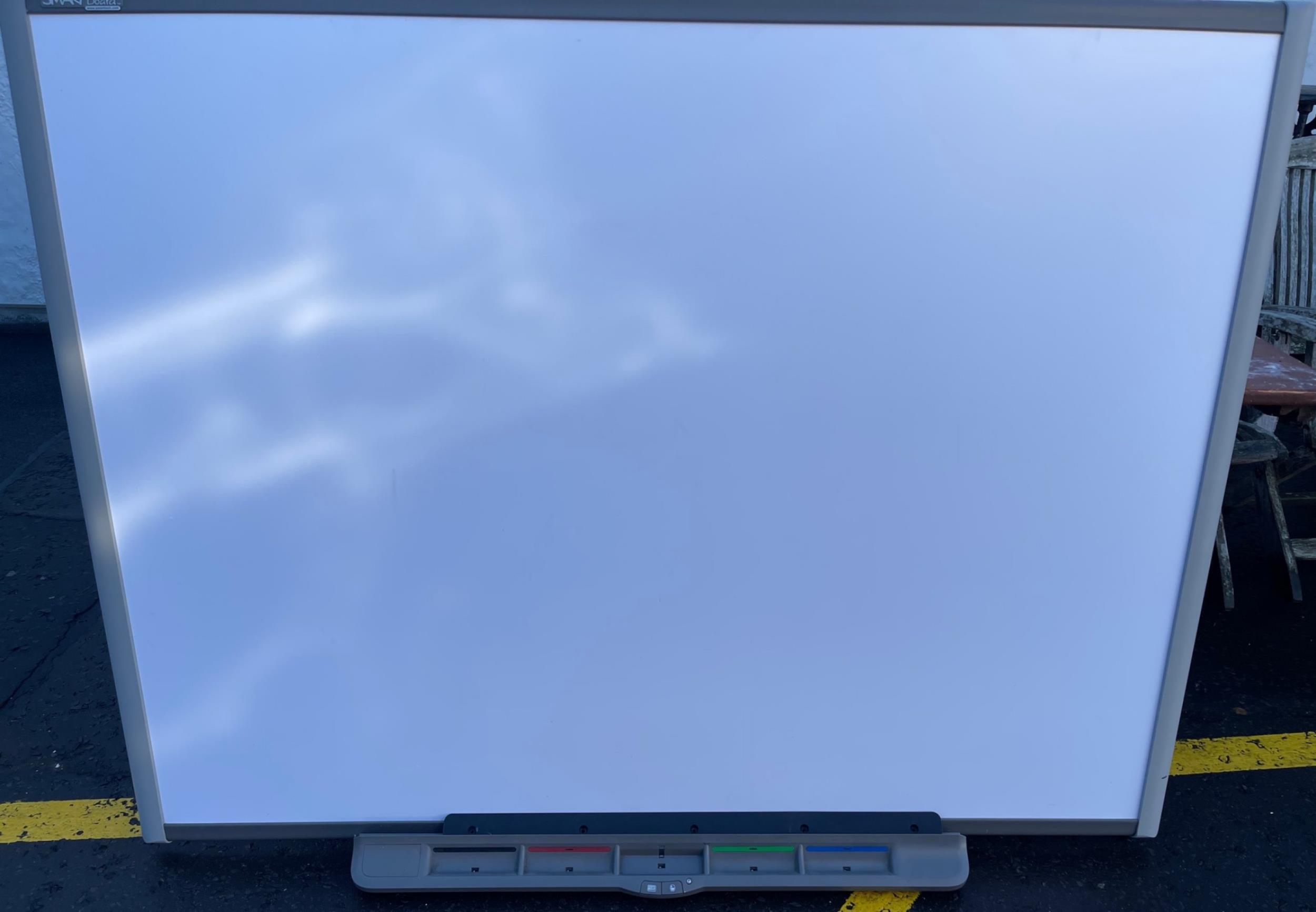 Peebles High School Fund Raising - SMARTBOARD 680 Classroom Displays ...