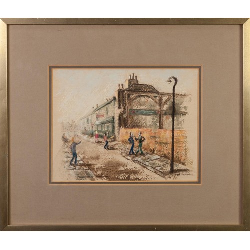 LIZ TAYLOR PASTEL DRAWING 'Tommy Ducks', Manchester' 8" x 10 1/4" (20cm ...