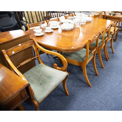 A BEVAN FUNNELL LTD. 'REPRODUXE' REGENCY STYLE DINING ROOM SUITE OF 10 ...