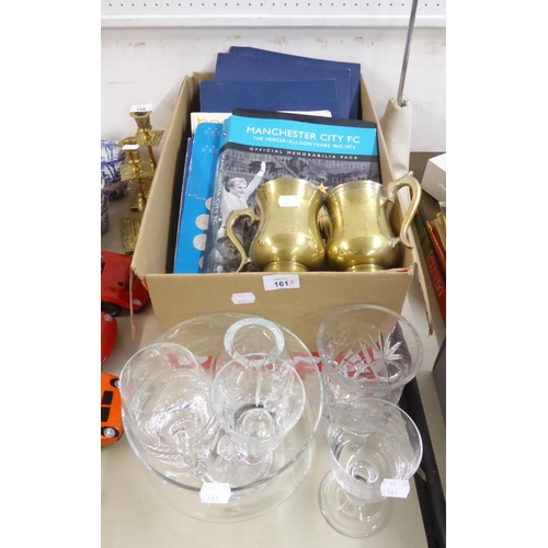 A COLLECTION OF FOOTBALL MEMORABILIA TO INCLUDE; 1970 WORLD CUP COIN ...