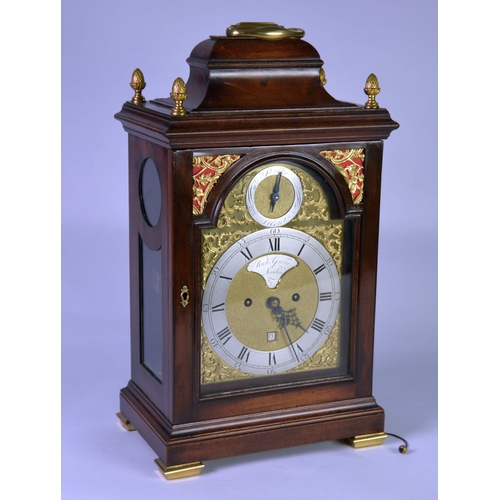 RICHARD GROVE, LONDON, A GOOD GEORGE III MAHOGANY CASED BRACKET CLOCK ...